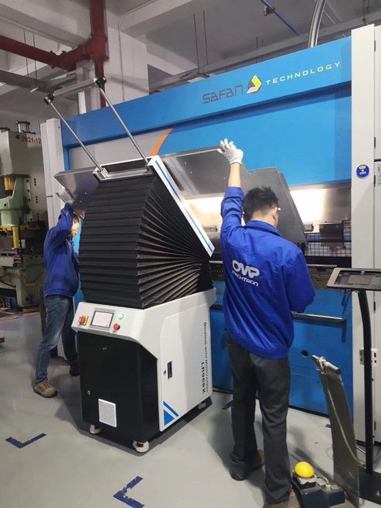 Press Brake Sheet Follower